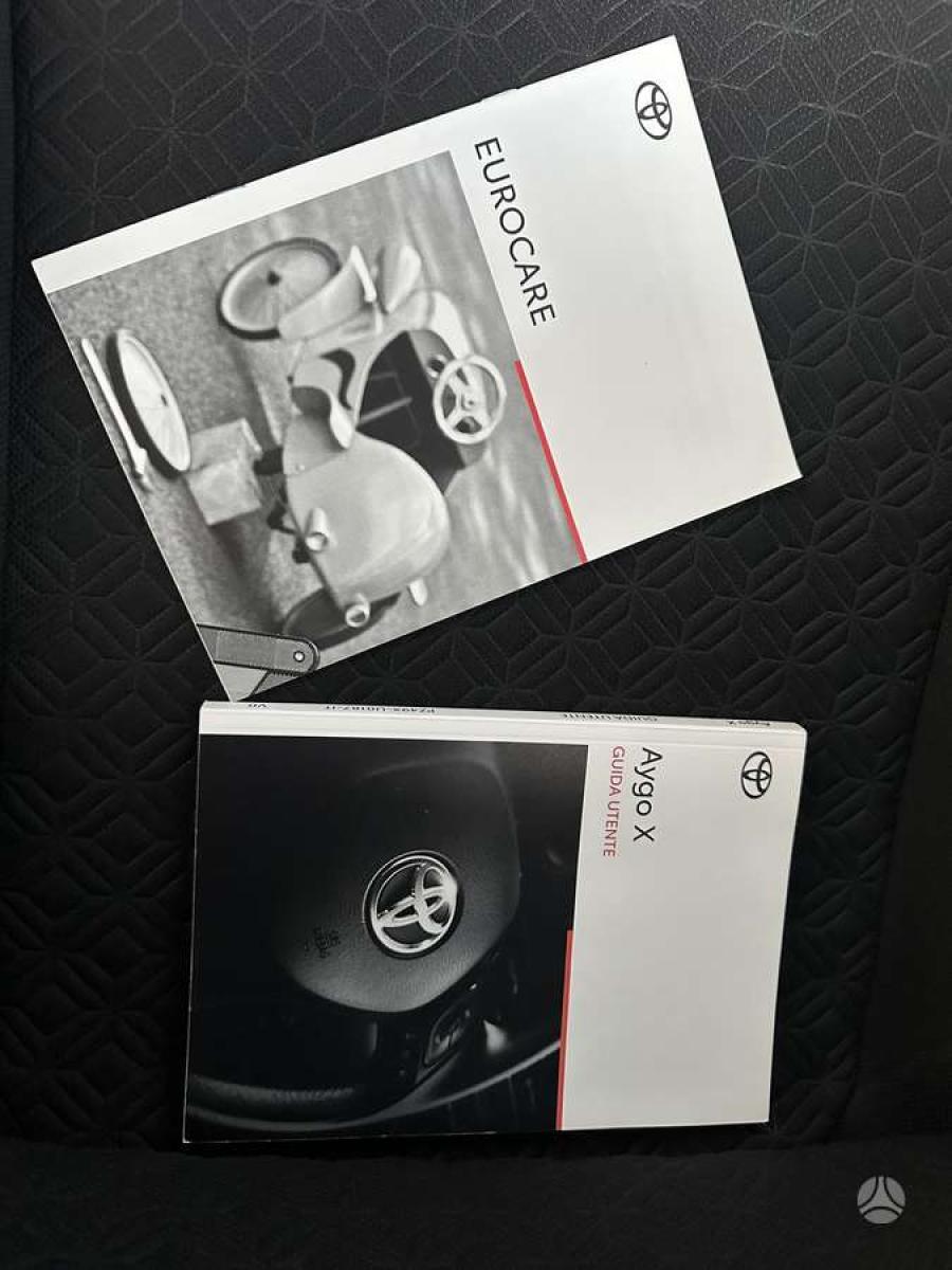 Pelēks Toyota Aygo X 2022 Viļņa, ar dzinēja tilpumu 1.00 L un nobraukumu 112 tūkst. km par 11550 €, foto 35 vietnē AUTOMOTO.COM.LV