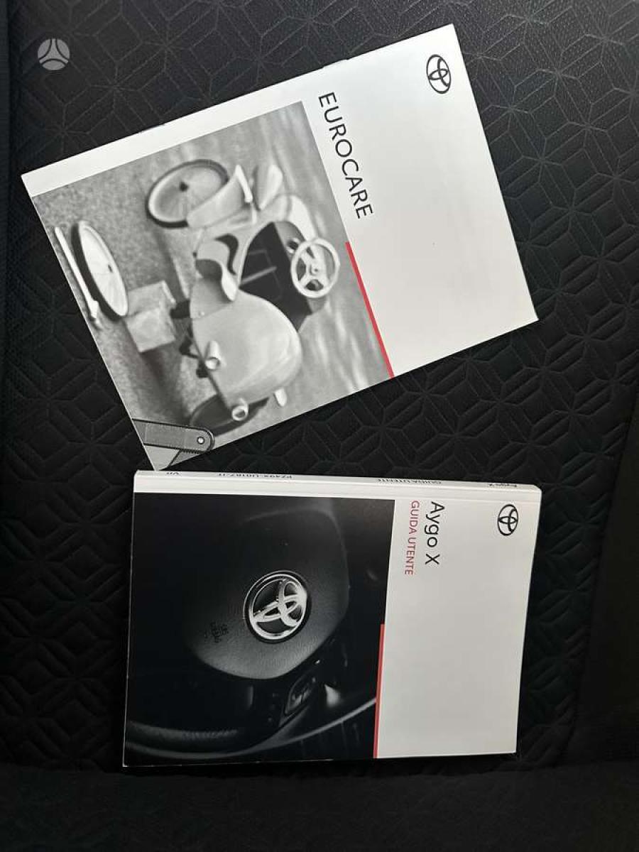 Pelēks Toyota Aygo X 2022 Viļņa, ar dzinēja tilpumu 1.00 L un nobraukumu 112 tūkst. km par 11550 €, foto 36 vietnē AUTOMOTO.COM.LV