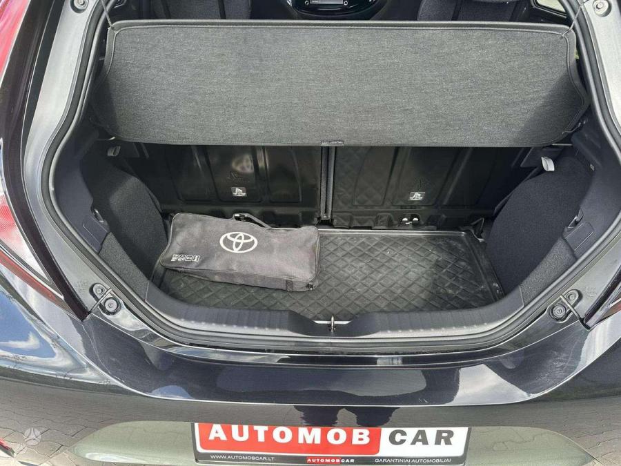 Pelēks Toyota Aygo X 2022 Viļņa, ar dzinēja tilpumu 1.00 L un nobraukumu 112 tūkst. km par 12950 €, foto 14 vietnē AUTOMOTO.COM.LV
