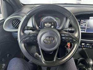 Pelēks Toyota Aygo X 2022 Viļņa, ar dzinēja tilpumu 1.00 L un nobraukumu 112 tūkst. km par 12950 €, foto 33 vietnē AUTOMOTO.COM.LV