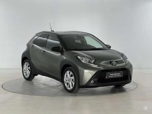 Серый Тойота Aygo X 2022 в Вильнюс, объемом двигателя 1.00 л и пробегом 23 тыс. км за 14900 €, фото 19 на AUTOMOTO.COM.LV