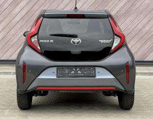 Серый Тойота Aygo X 2023 в Паневежис, объемом двигателя 0.00 л и пробегом 12 тыс. км за 16350 €, фото 8 на AUTOMOTO.COM.LV