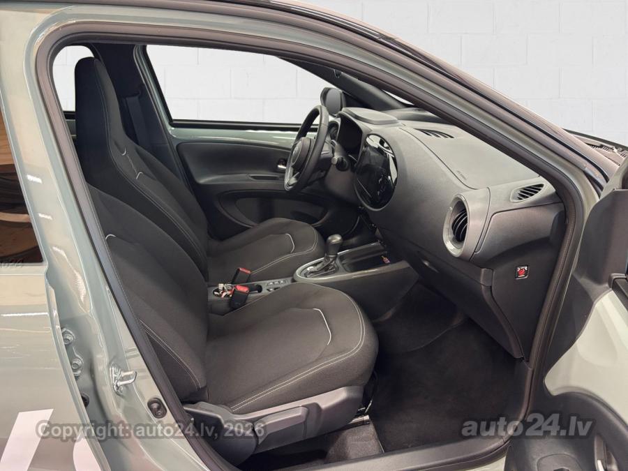 Toyota Aygo X 2025 in Tartu, with an engine capacity of 1.49 L and mileage of 13 thousand km for 22490 €, photo 7 on AUTOMOTO.COM.LV