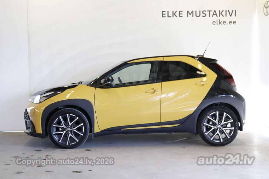 Toyota Aygo X 2026 Tallina, ar dzinēja tilpumu 1.49 L un nobraukumu 3 tūkst. km par 24900 €, foto 4 vietnē AUTOMOTO.COM.LV