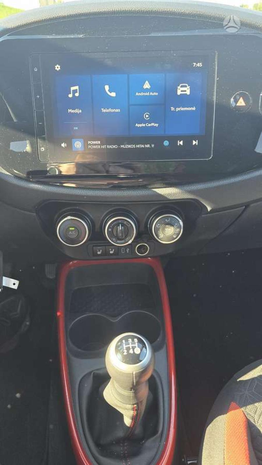 Красный Тойота Aygo X 2025 в Паневежис, объемом двигателя 1.00 л и пробегом 1 тыс. км за 12500 €, фото 11 на AUTOMOTO.COM.LV