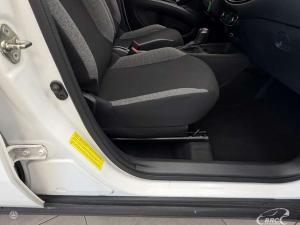 Белый Тойота Aygo X 2022 в Вильнюс, объемом двигателя 1.00 л и пробегом 23 тыс. км за 14300 €, фото 8 на AUTOMOTO.COM.LV