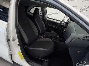 Белый Тойота Aygo X 2022 в Вильнюс, объемом двигателя 1.00 л и пробегом 23 тыс. км за 14300 €, фото 9 на AUTOMOTO.COM.LV