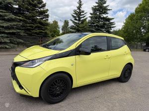 Dzeltens Toyota Aygo 2017 Šauļi, ar dzinēja tilpumu 1.00 L un nobraukumu 140 tūkst. km par 5400 €, foto 5 vietnē AUTOMOTO.COM.LV