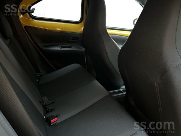 Yellow Toyota Aygo 2025 in Riga, with an engine capacity of 1.50 L and mileage of 100 thousand km for 25990 €, photo 7 on AUTOMOTO.COM.LV