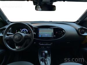 Dzeltens Toyota Aygo 2025 Rīga, ar dzinēja tilpumu 1.50 L un nobraukumu 2 tūkst. km par 24990 €, foto 9 vietnē AUTOMOTO.COM.LV