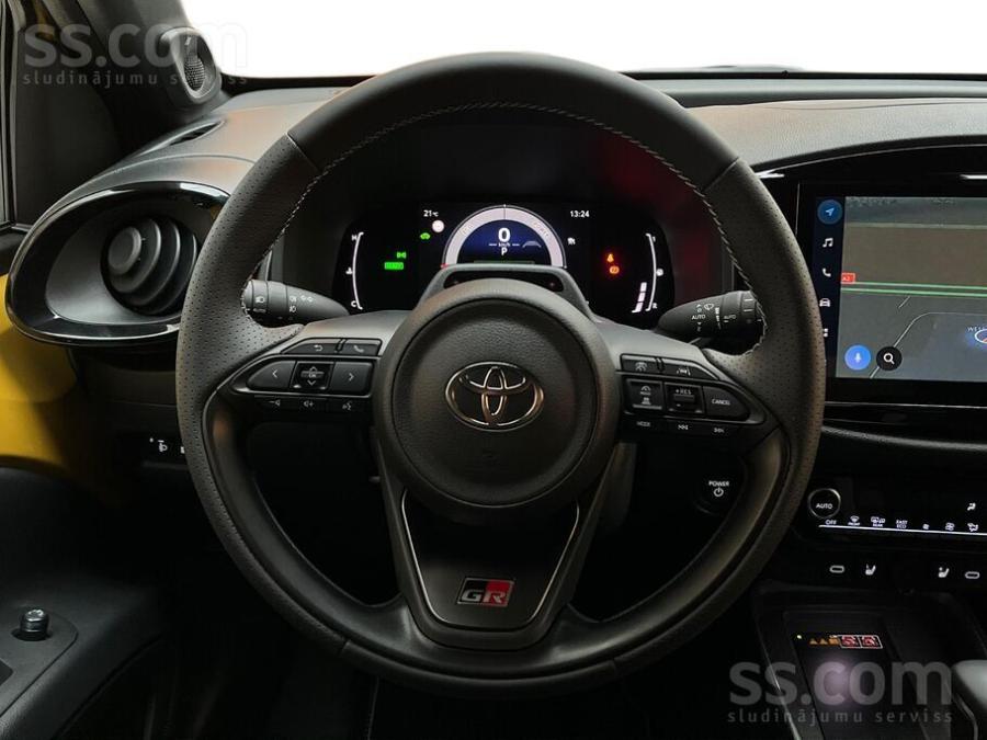 Dzeltens Toyota Aygo 2025 Rīga, ar dzinēja tilpumu 1.50 L un nobraukumu 2 tūkst. km par 24990 €, foto 13 vietnē AUTOMOTO.COM.LV