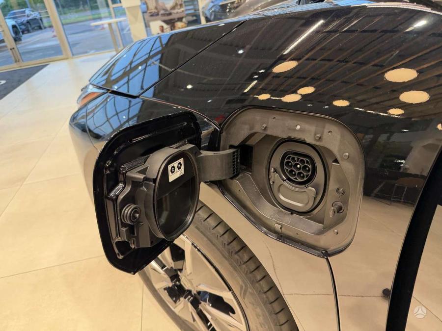 Melns Toyota bZ4X 2026 Panevēža, ar dzinēja tilpumu 0.00 L un nobraukumu 1 tūkst. km par 41550 €, foto 36 vietnē AUTOMOTO.COM.LV