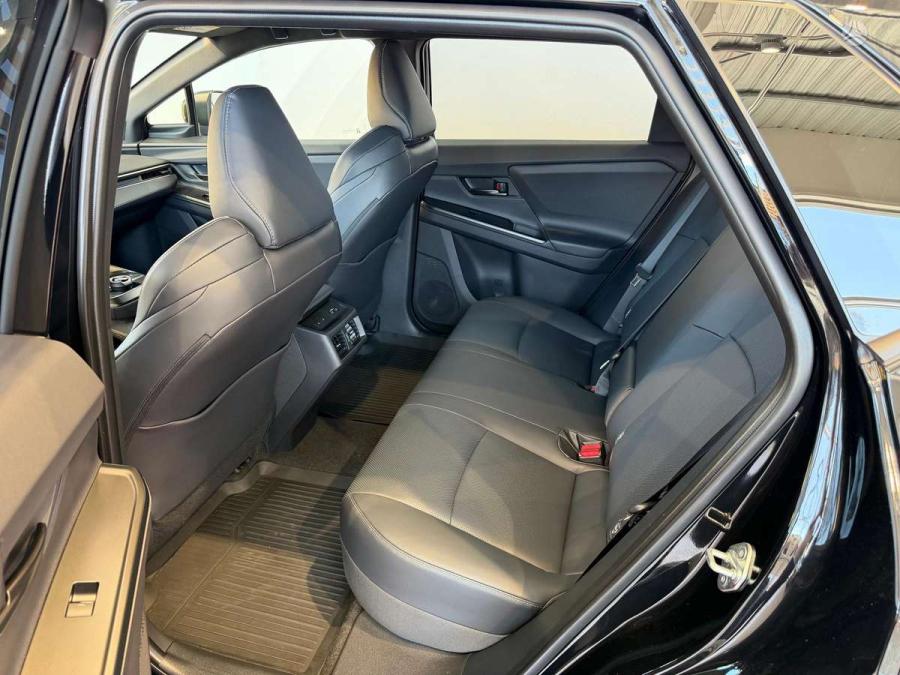 Black Toyota bZ4X 2026 in Siauliai, with an engine capacity of 0.00 L and mileage of 6 thousand km for 42900 €, photo 8 on AUTOMOTO.COM.LV