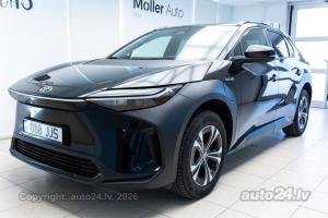 Черный Тойота БЗ4Х 2023 в Йыхви, объемом двигателя 0.10 л и пробегом 54 тыс. км за 34000 €, фото 3 на AUTOMOTO.COM.LV