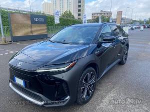 Black Toyota bZ4X 2024 in Tallinn, with an engine capacity of 0.00 L and mileage of 10 thousand km for 31500 €, photo  on AUTOMOTO.COM.LV