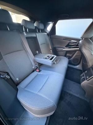 Melns Toyota bZ4X 2025 Tallina, ar dzinēja tilpumu 0.00 L un nobraukumu 3 tūkst. km par 39995 €, foto 7 vietnē AUTOMOTO.COM.LV