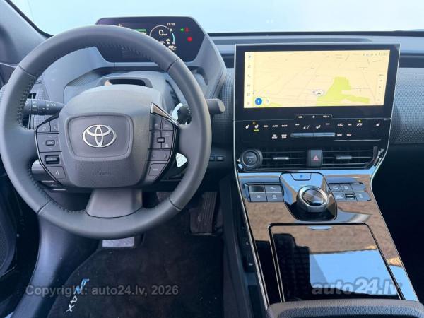 Melns Toyota bZ4X 2025 Tallina, ar dzinēja tilpumu 0.00 L un nobraukumu 3 tūkst. km par 39995 €, foto 9 vietnē AUTOMOTO.COM.LV