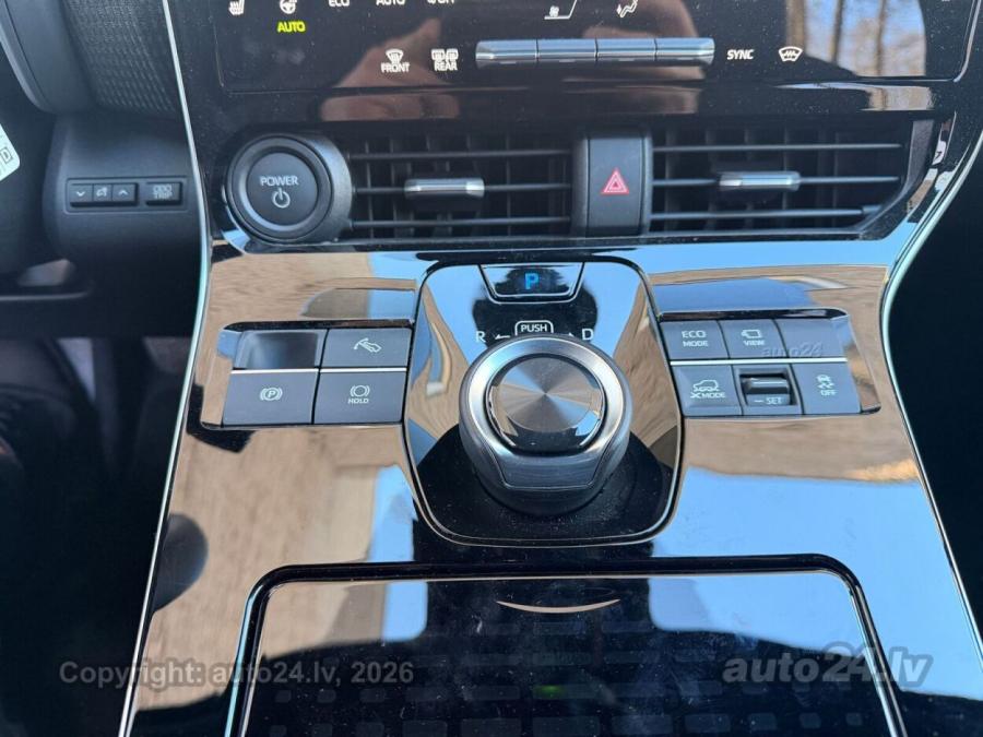 Melns Toyota bZ4X 2025 Tallina, ar dzinēja tilpumu 0.00 L un nobraukumu 3 tūkst. km par 39995 €, foto 15 vietnē AUTOMOTO.COM.LV