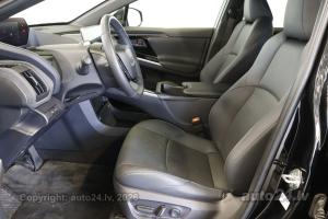 Black Toyota bZ4X 2025 in Tallinn, with an engine capacity of 0.00 L and mileage of 30 thousand km for 36990 €, photo 12 on AUTOMOTO.COM.LV