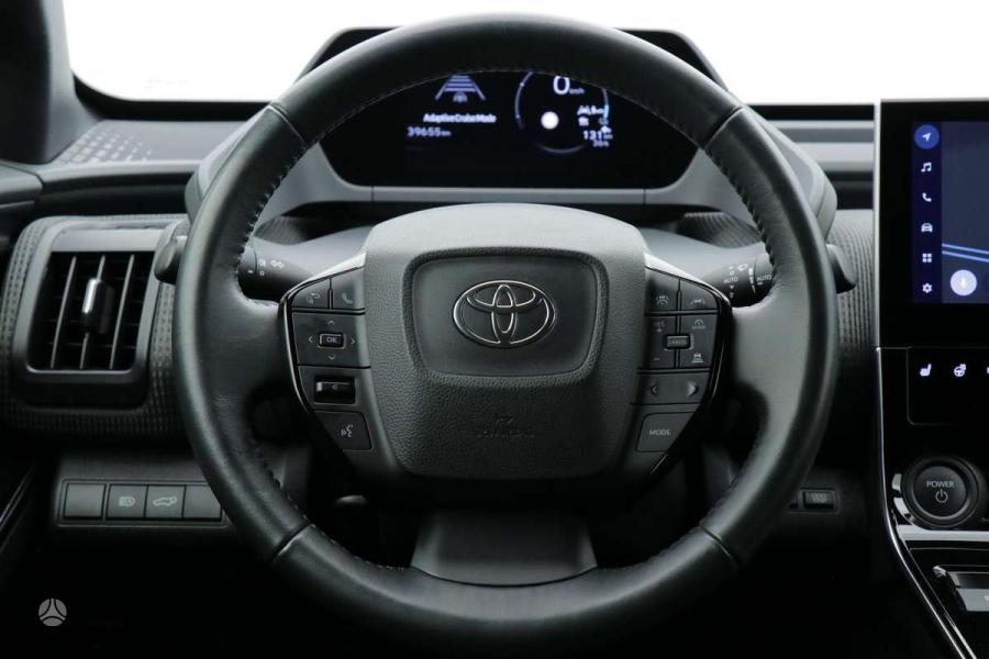 Blue Toyota bZ4X 2024 in Vilnius, with an engine capacity of 0.00 L and mileage of 40 thousand km for 31990 €, photo 14 on AUTOMOTO.COM.LV