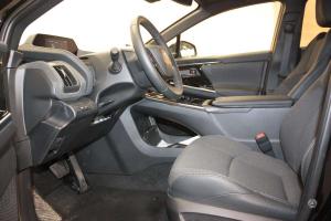 Pelēks Toyota bZ4X 2023 Kauņa, ar dzinēja tilpumu 0.00 L un nobraukumu 44 tūkst. km par 30900 €, foto 12 vietnē AUTOMOTO.COM.LV