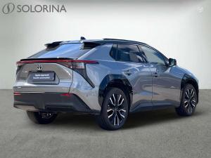 Pelēks Toyota bZ4X 2025 Klaipėda, ar dzinēja tilpumu 0.00 L un nobraukumu 2 tūkst. km par 42990 €, foto 3 vietnē AUTOMOTO.COM.LV