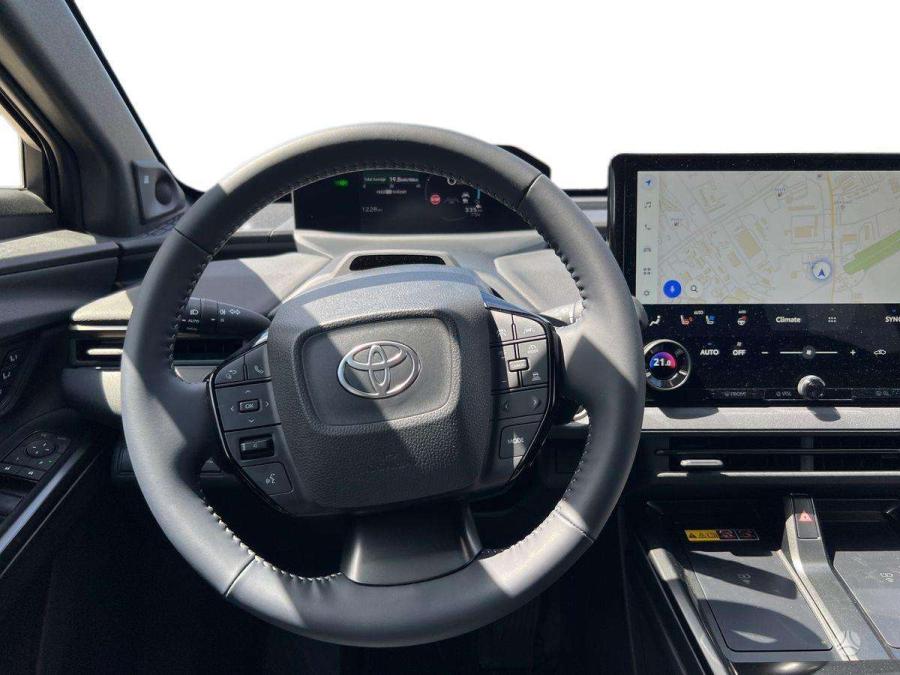 Pelēks Toyota bZ4X 2025 Klaipėda, ar dzinēja tilpumu 0.00 L un nobraukumu 2 tūkst. km par 42990 €, foto 10 vietnē AUTOMOTO.COM.LV