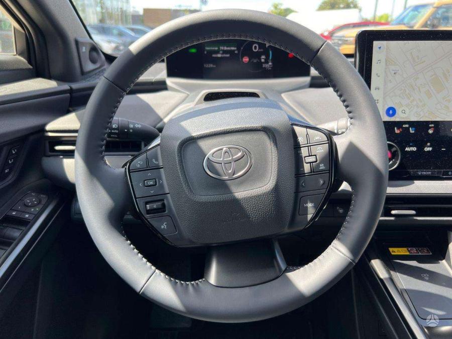 Pelēks Toyota bZ4X 2025 Klaipėda, ar dzinēja tilpumu 0.00 L un nobraukumu 2 tūkst. km par 42990 €, foto 13 vietnē AUTOMOTO.COM.LV
