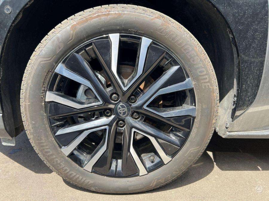 Pelēks Toyota bZ4X 2025 Klaipėda, ar dzinēja tilpumu 0.00 L un nobraukumu 2 tūkst. km par 42990 €, foto 16 vietnē AUTOMOTO.COM.LV