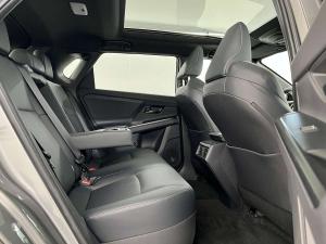 Grey Toyota bZ4X 2025 in Vilnius, with an engine capacity of 0.00 L and mileage of 2 thousand km for 42990 €, photo 8 on AUTOMOTO.COM.LV
