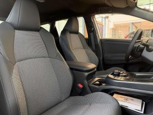 Grey Toyota bZ4X 2026 in Panevezys, with an engine capacity of 0.00 L and mileage of 0 thousand km for 43990 €, photo 18 on AUTOMOTO.COM.LV