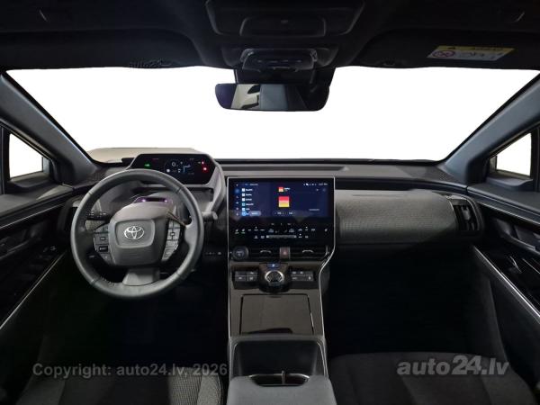 Pelēks Toyota bZ4X 2025 Tallina, ar dzinēja tilpumu 0.00 L un nobraukumu 11 tūkst. km par 38590 €, foto 8 vietnē AUTOMOTO.COM.LV