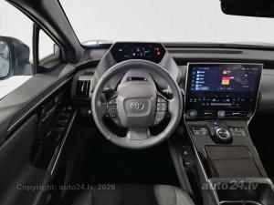 Серый Тойота БЗ4Х 2025 в Таллин, объемом двигателя 0.00 л и пробегом 11 тыс. км за 38590 €, фото 10 на AUTOMOTO.COM.LV