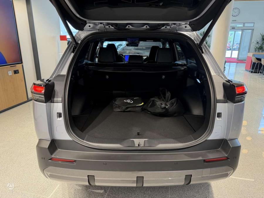 Pelēks Toyota bZ4X 2026 Šauļi, ar dzinēja tilpumu 0.00 L un nobraukumu 0 tūkst. km par 44150 €, foto 6 vietnē AUTOMOTO.COM.LV