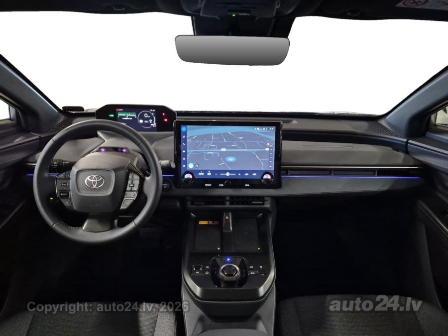 Pelēks Toyota bZ4X 2026 Tallina, ar dzinēja tilpumu 0.00 L un nobraukumu 14 tūkst. km par 46990 €, foto 9 vietnē AUTOMOTO.COM.LV