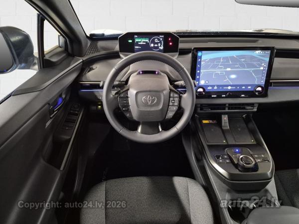 Pelēks Toyota bZ4X 2026 Tallina, ar dzinēja tilpumu 0.00 L un nobraukumu 14 tūkst. km par 46990 €, foto 10 vietnē AUTOMOTO.COM.LV