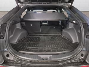 Pelēks Toyota bZ4X 2026 Tallina, ar dzinēja tilpumu 0.00 L un nobraukumu 14 tūkst. km par 46990 €, foto 11 vietnē AUTOMOTO.COM.LV