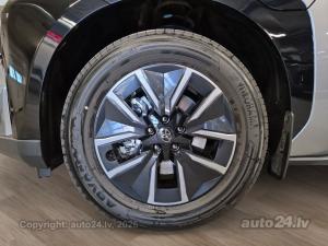 Pelēks Toyota bZ4X 2026 Tallina, ar dzinēja tilpumu 0.00 L un nobraukumu 14 tūkst. km par 46990 €, foto 16 vietnē AUTOMOTO.COM.LV