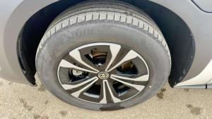 Balts Toyota bZ4X 2023 Šauļi, ar dzinēja tilpumu 0.00 L un nobraukumu 26 tūkst. km par 23850 €, foto 25 vietnē AUTOMOTO.COM.LV