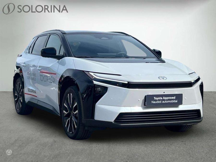 Белый Тойота БЗ4Х 2025 в Клайпеда, объемом двигателя 0.00 л и пробегом 3 тыс. км за 46400 €, фото 19 на AUTOMOTO.COM.LV