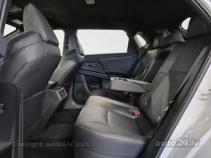 Белый Тойота БЗ4Х 2026 в Таллин, объемом двигателя 0.00 л и пробегом 0 тыс. км за 49990 €, фото 20 на AUTOMOTO.COM.LV