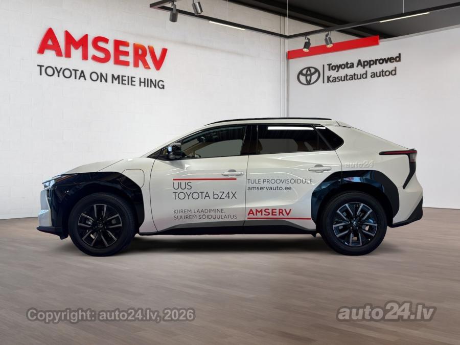 Balts Toyota bZ4X 2026 Tartu, ar dzinēja tilpumu 0.00 L un nobraukumu 13 tūkst. km par 42000 €, foto 4 vietnē AUTOMOTO.COM.LV
