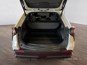 Balts Toyota bZ4X 2026 Tartu, ar dzinēja tilpumu 0.00 L un nobraukumu 13 tūkst. km par 42000 €, foto 11 vietnē AUTOMOTO.COM.LV