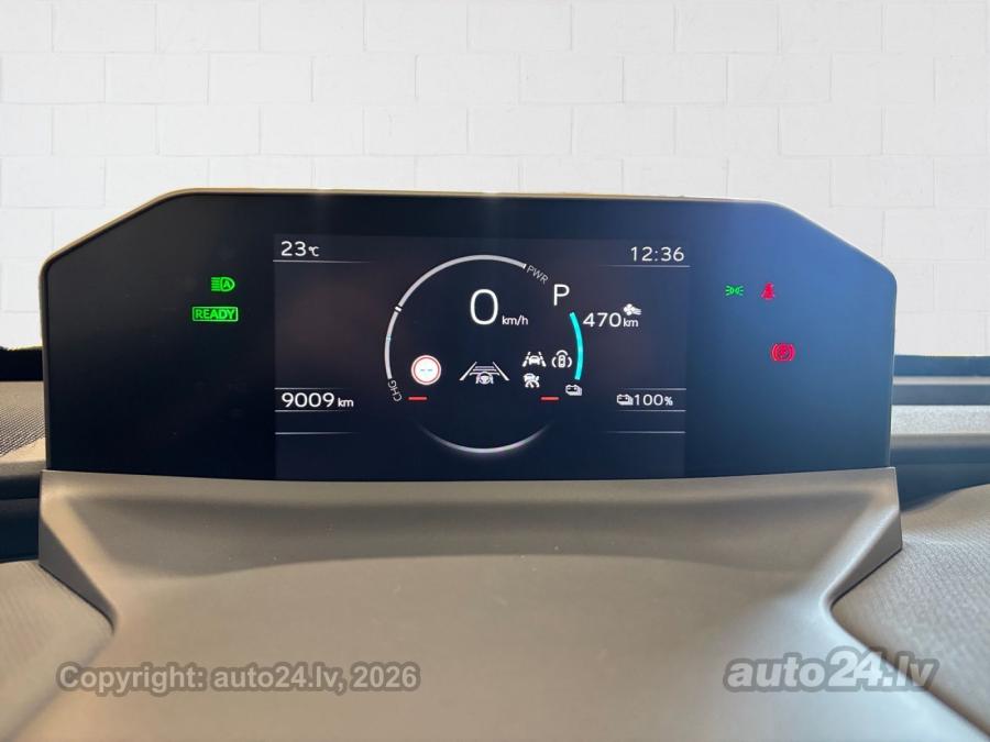 Balts Toyota bZ4X 2026 Tartu, ar dzinēja tilpumu 0.00 L un nobraukumu 13 tūkst. km par 42000 €, foto 14 vietnē AUTOMOTO.COM.LV