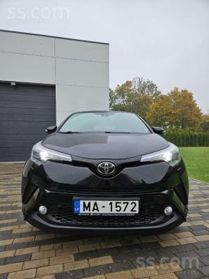 Melns Toyota C-HR 2019 Rīga, ar dzinēja tilpumu 1.20 L un nobraukumu 160 tūkst. km par 13600 €, foto 5 vietnē AUTOMOTO.COM.LV
