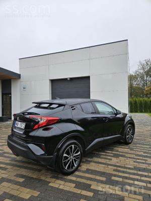Melns Toyota C-HR 2019 Rīga, ar dzinēja tilpumu 1.20 L un nobraukumu 160 tūkst. km par 13600 €, foto 8 vietnē AUTOMOTO.COM.LV