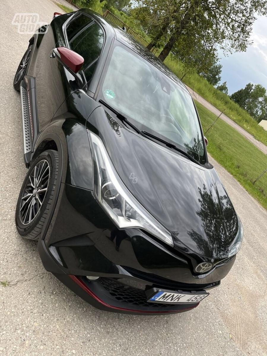 Melns Toyota C-HR 2016 Ukmergė, ar dzinēja tilpumu 1.20 L un nobraukumu 240 tūkst. km par 12200 €, foto 7 vietnē AUTOMOTO.COM.LV