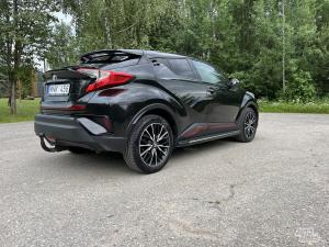 Melns Toyota C-HR 2016 Ukmergė, ar dzinēja tilpumu 1.20 L un nobraukumu 240 tūkst. km par 12200 €, foto 9 vietnē AUTOMOTO.COM.LV