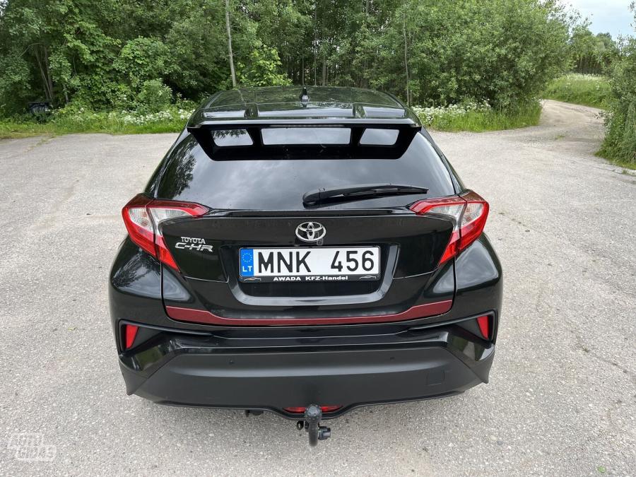 Melns Toyota C-HR 2016 Ukmergė, ar dzinēja tilpumu 1.20 L un nobraukumu 240 tūkst. km par 12200 €, foto 12 vietnē AUTOMOTO.COM.LV