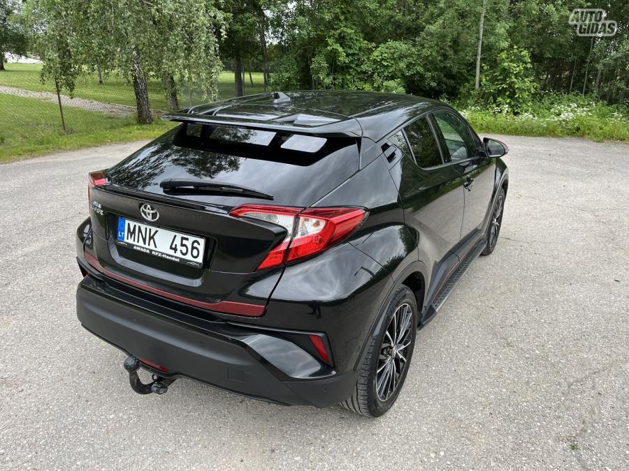 Melns Toyota C-HR 2016 Ukmergė, ar dzinēja tilpumu 1.20 L un nobraukumu 240 tūkst. km par 12200 €, foto 13 vietnē AUTOMOTO.COM.LV